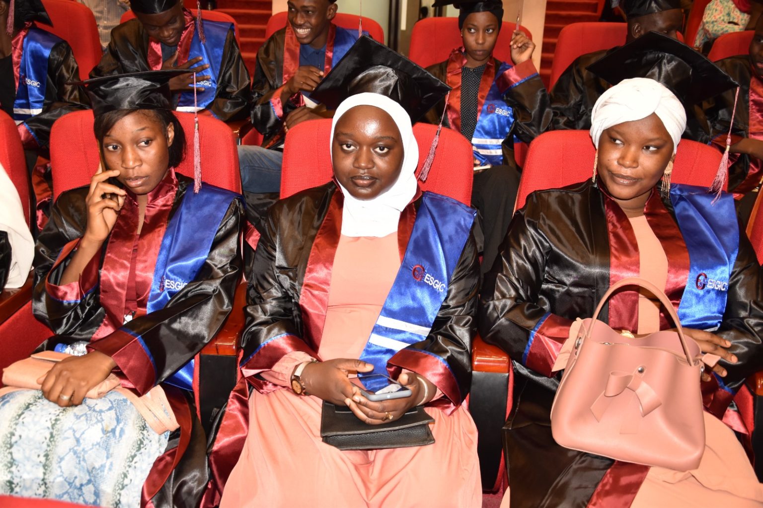 INSCRIPTIONS EN COURS ANNÉE UNIVERSITAIRE 2024-2025 – Le service vous attend, choisissez l'ESGIC